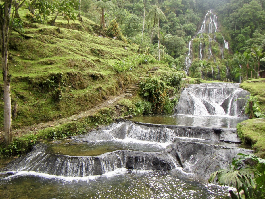 Santa Rosa de Cabal, Colombiahotels, other, parks, water falls,